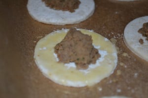 Pastelitos De Carne (Cuban Picadillo Filled Pastries) - Delish D'Lites
