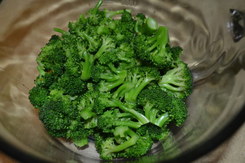 Light and Fit Broccoli Salad - Delish D'Lites