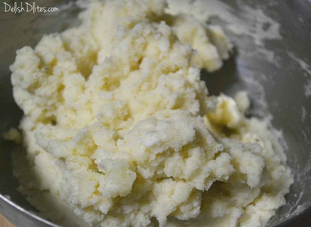 Delish and Fluffy Mashed Potatoes - Delish D'Lites