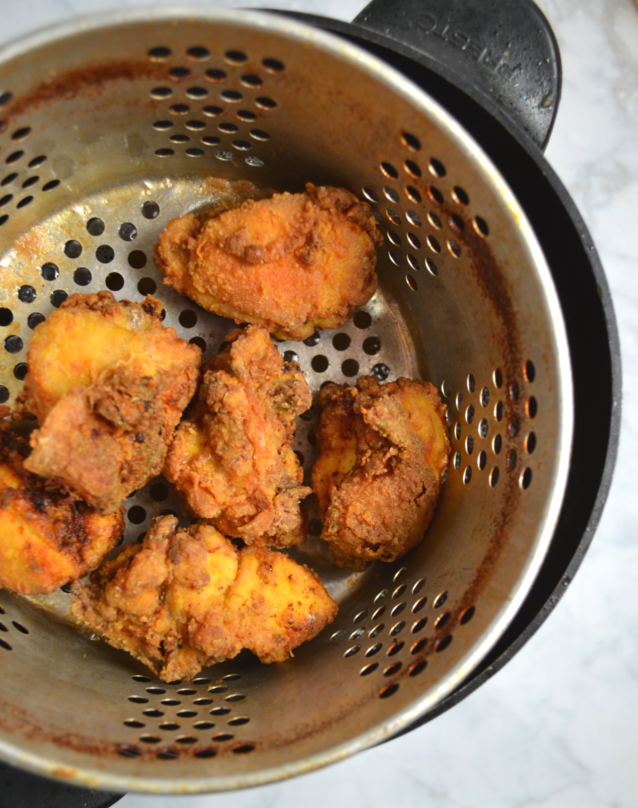 Chicharrones De Pollo (Puerto Rican Fried Chicken) - Delish D'Lites