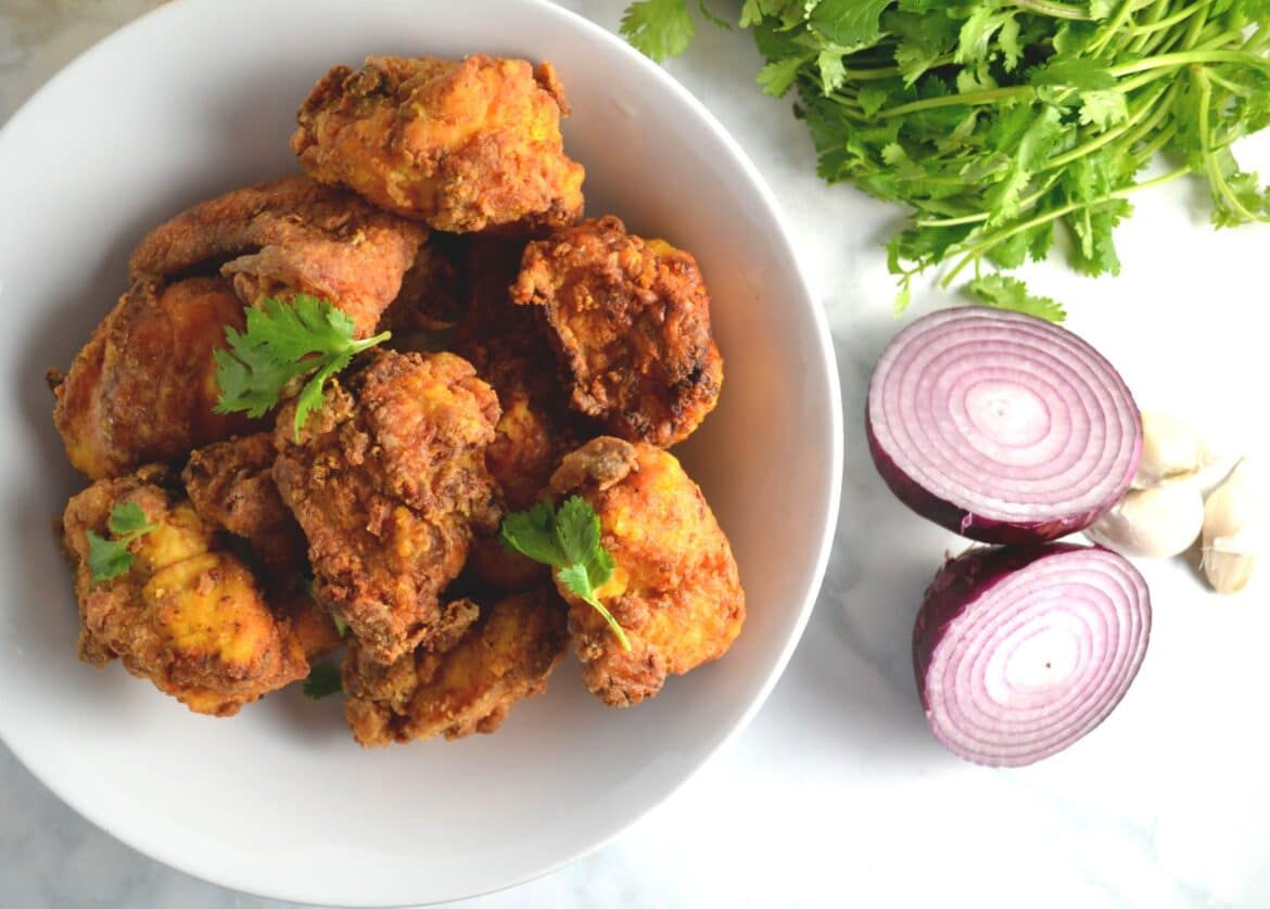 Chicharrones De Pollo (Puerto Rican Fried Chicken) - Delish D'Lites