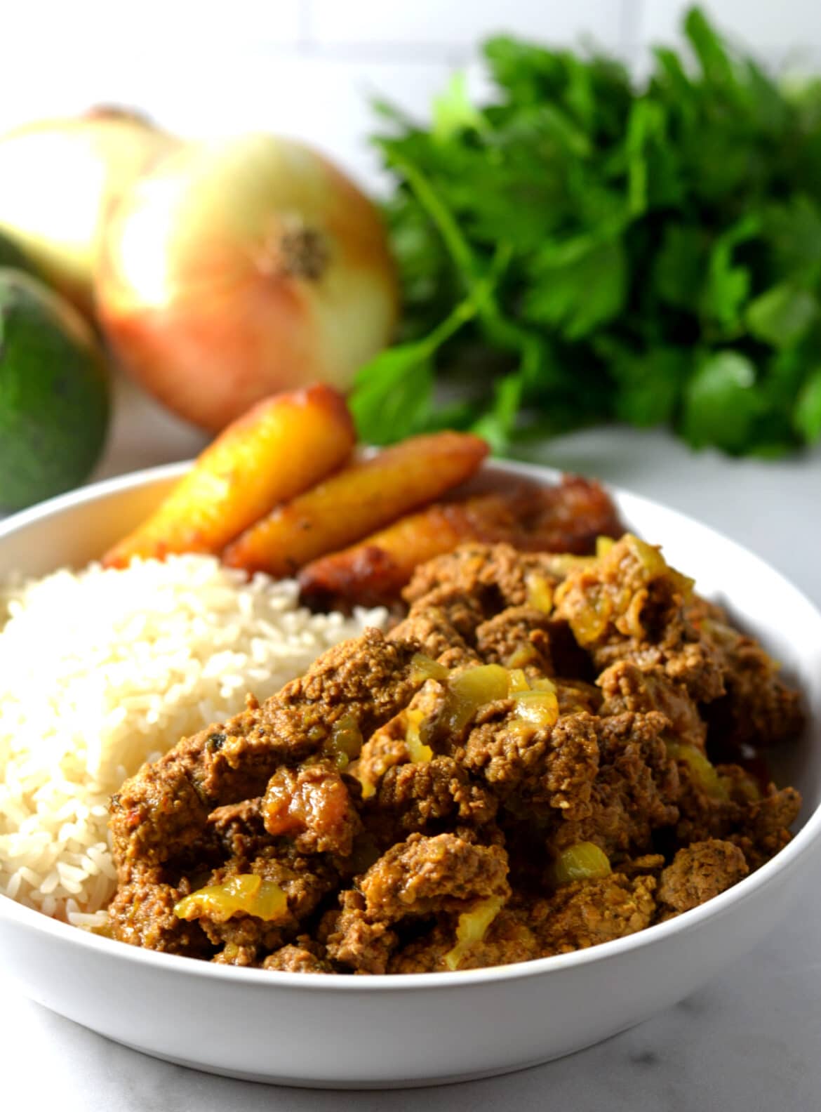 Bistec Encebollado (Puerto Rican Steak and Onions) - Delish D'Lites